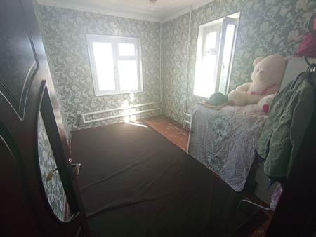 Chilonzor 23 kvartalda 2 xonali uy sotiladi