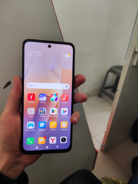 Redmi 12. 8 256gb