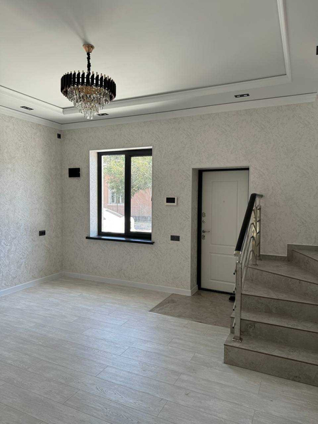 ПРОДАЕТСЯ_ДОМ V3796  Янгихаёт Исломобод куча 4+1 комнат 105м2
