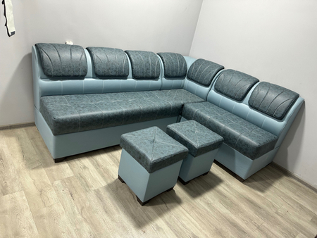 Kuxni mebel ugul  2.2x1.7