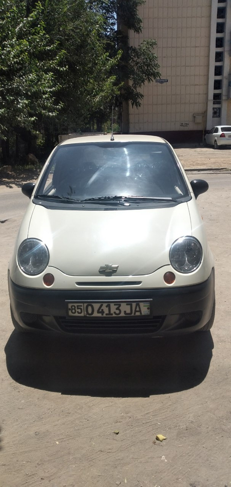 Matiz moshinasi haydashga tayyor