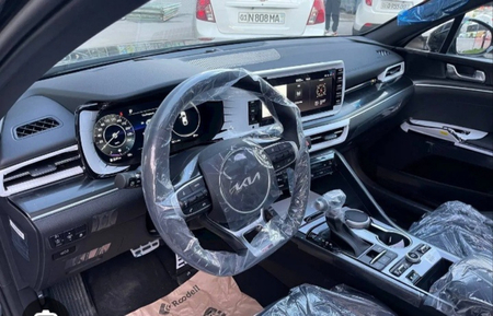 Kia K5 boʻlib toʻlashga 2024