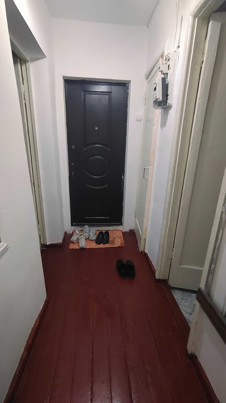 Геофизика 2/2/2, кирпич, 45 м², состояние среднее, не дорого