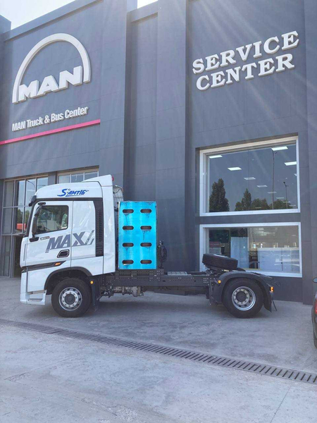 Howo Max 4x2 CNG 460 л.с. газовый на метане, подушка Есть В Наличии
