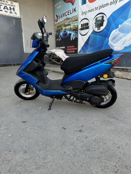 Bikeland skuter 125cc  sotiladi faqat naxt pulga