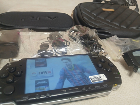 Assalom alekum Psp sotiladi holati yaxshi 64gb xotira 120+ Uyinlari bo