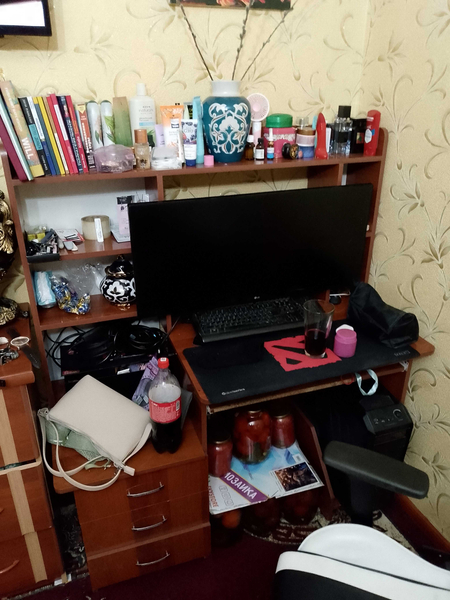 Продам компьютер со столом