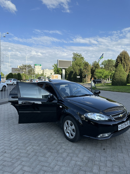 Chevrolet Gentra 1.5 Автомат