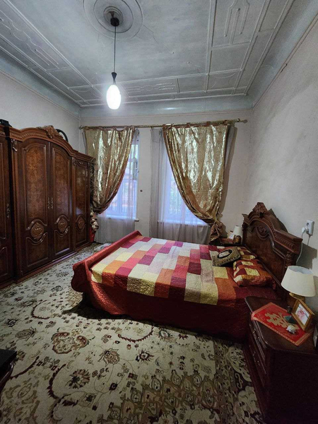 Продаётся дом рядом с рестораном 