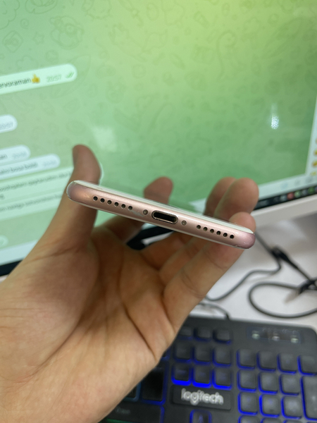 Iphone 7 rose gold ideal