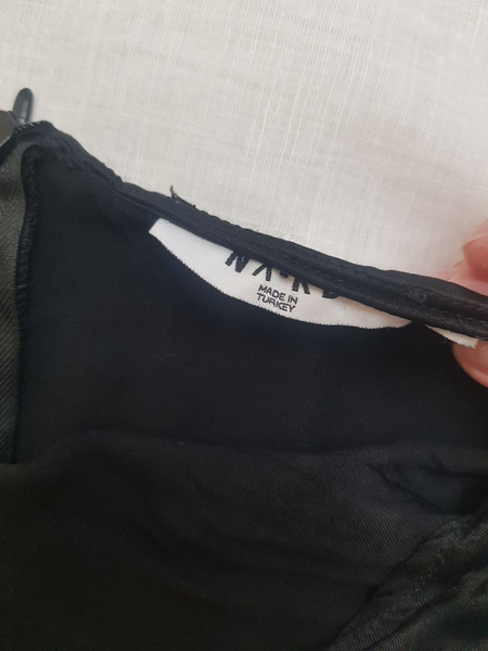 Продам юбку с бахромой.