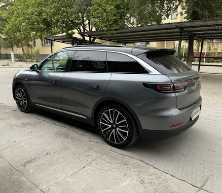 Leapmotor c11 Premium 510км. Белый салон. Почти новая.