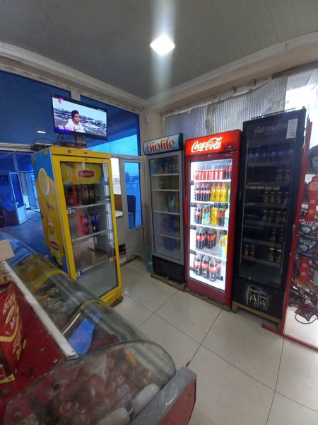 Avto bekat va savdo do\\\'koni