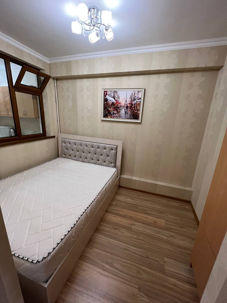 Срочно продаётся 2 ком Метро Космонавтов