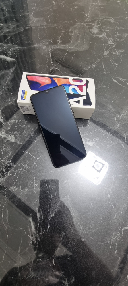 Samsung A20 full
