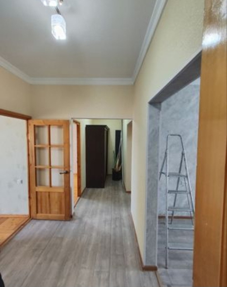 Срочно сдаю аренда Юнусабад 9квартал 3/5/5 400$