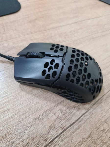 Coolermaster mm710 игровая мышь