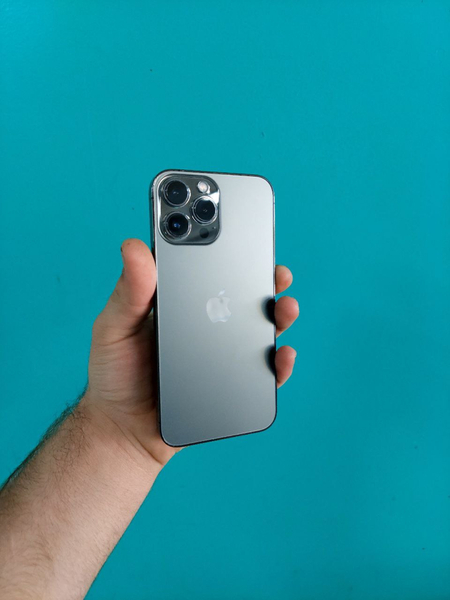 Iphone 13 pro max sotiladi pamit 1tb