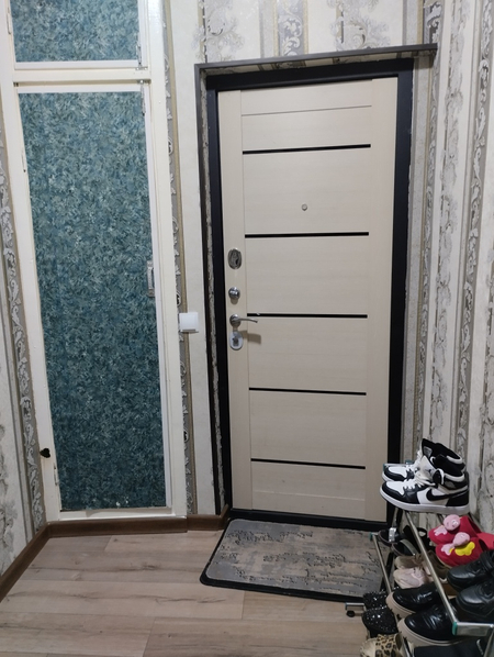 Troiskiyda yengi planirovka 1 xonali 39 kvadrat zor mahallada