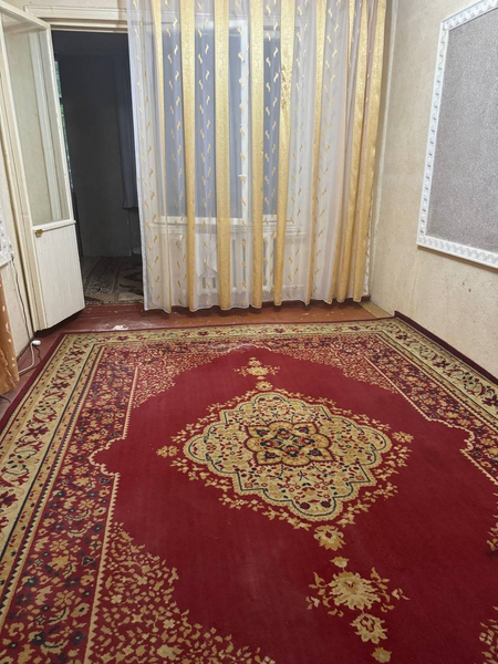 Продаётся квартира 3/1/4 в Мирзо Улугбекском районе