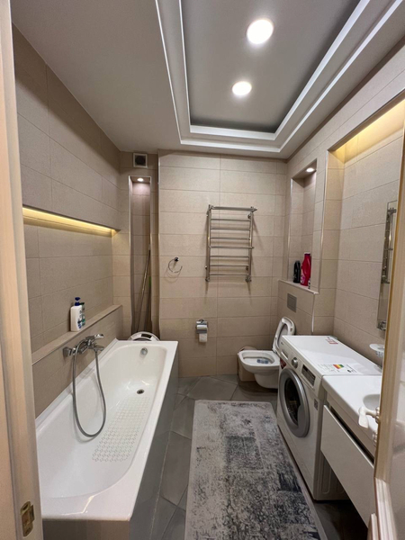 Продается Ц-5 пожарка , 8-этаж , 120м2. Срочно