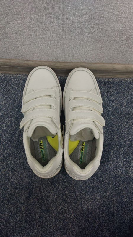 Новые кроссовки Skechers лоферы loafers размер 42