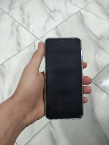 Samsung A13 ideal holatda xotira 32Gb