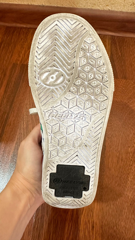 Кеды детские с колесиками Heelys размер 33/34.