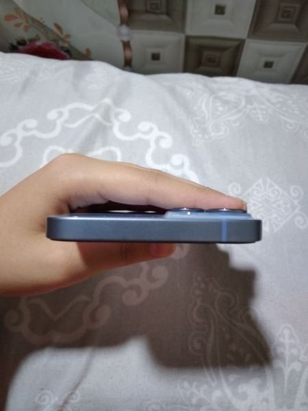 iphone- айфон 14 плюс 128 гб голубого цвета коробка документ есть