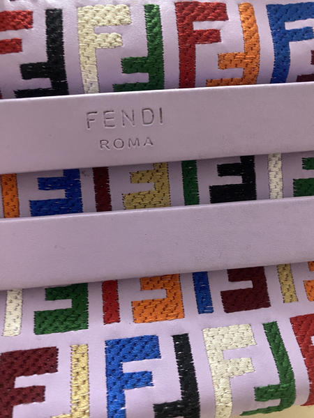 Сумка кросс-боди Fendi Roma из натуральной кожи и канвы sumkasi
