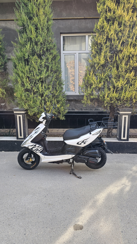 Продам скутер RS спорт в отличном состоянии