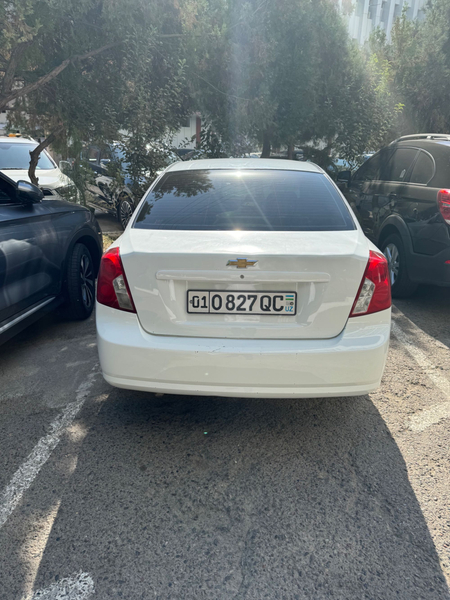 Шевролет Ласетти