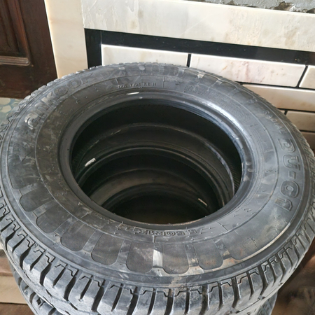 Kia bongo Hankook 5.50R13