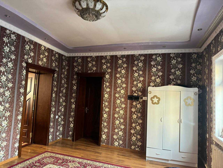 Срочно продаётся дом в Янгиабаде