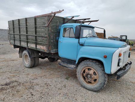 Gaz 53 bortavoy.