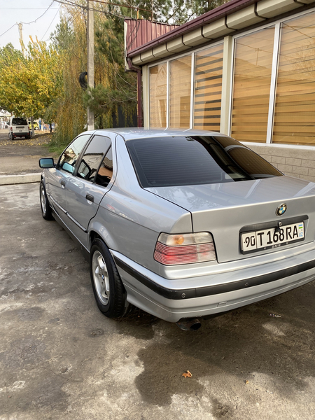 Bmw e36yil 1997 . 1.8
