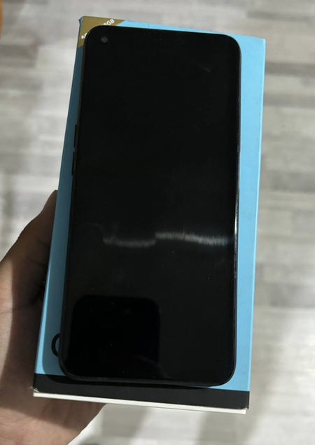 Oppo A96 яхши холатда