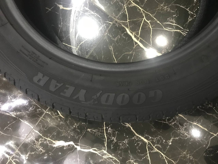 Good yaer 225/55R17
