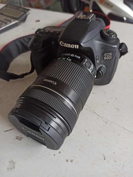 Canon 60D foto aparat