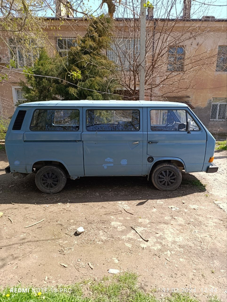 Продам машину Фольксваген каравелла