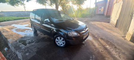 Lada Largus 2015