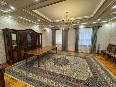 Продается Евро дом на Мет. Хамза ор: Олий Мажлис  191м2