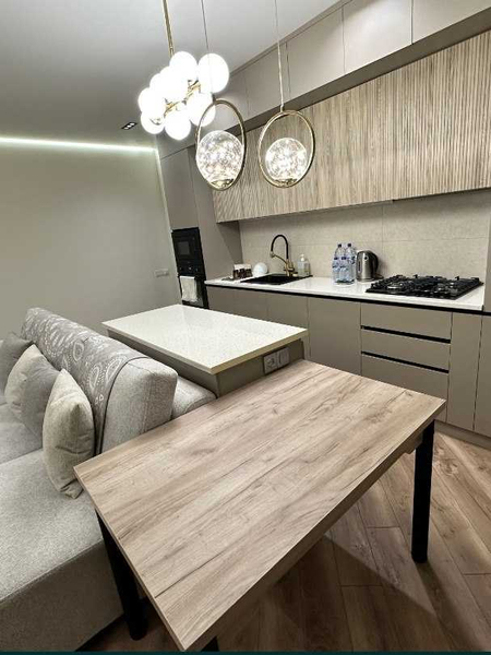 Срочно продается 3/3/9 квартира 65 м2 Ор-р: ГУВД, Эфенди  (МНМ)