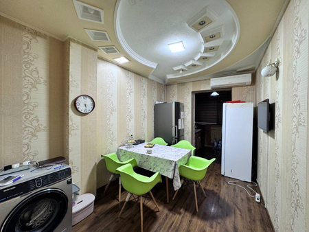 Срочно продам квартиру 3/1/4 метро Тинчлик 100 метров
