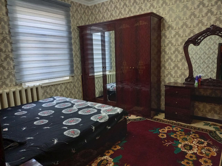 Срочно сдается 2 комнатная квартира на рисовым 77 серия студентам тоже