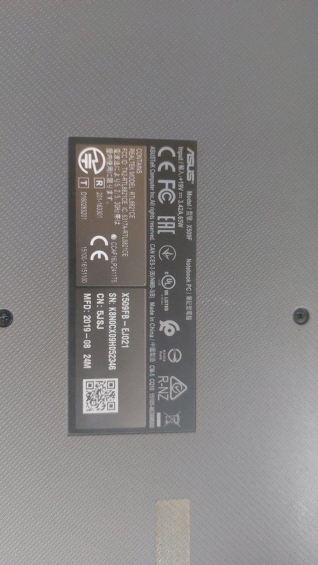 Asus noutbuk sotiladi ideal xolatda!!!