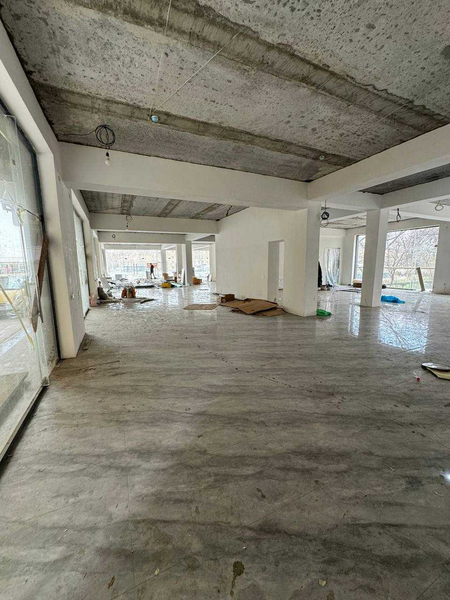 Аренда здание Ор-р: метро Туркистан  3200м2