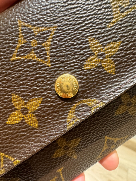 Кошелек Louis Vuitton