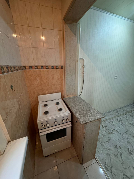 Продается 3/6/9 квартира на Сергели-2.