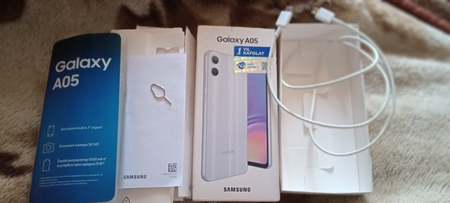 Samsung A05 ideal o\\\'ta tiniq 128GB hotira 2 Sim karta imeyka bo\\\'gan...